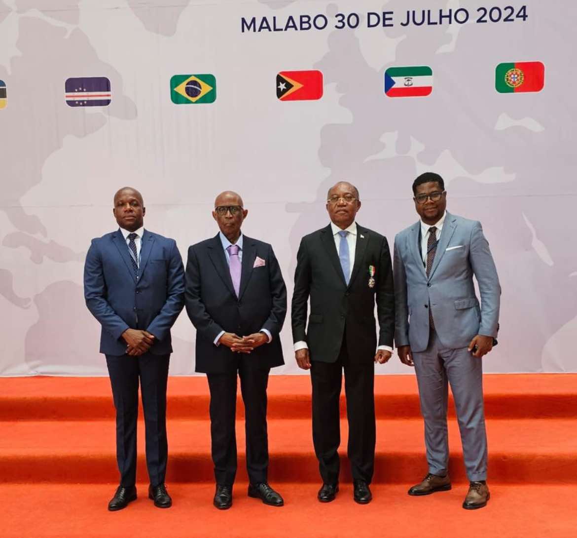 Manuel Augusto condecorado da Guiné Equatorial - Jornal Diário Independente