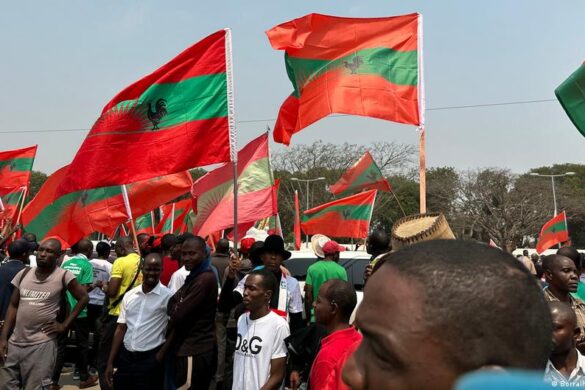 Jornalista Ikuma Bamba refuta acusações de deslealdade ao líder do MPLA ...